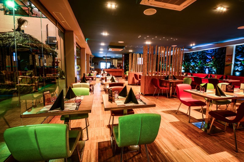 Accueil - YOYO Indoor - Outdoor Playground & Restaurant : YOYO Indoor ...